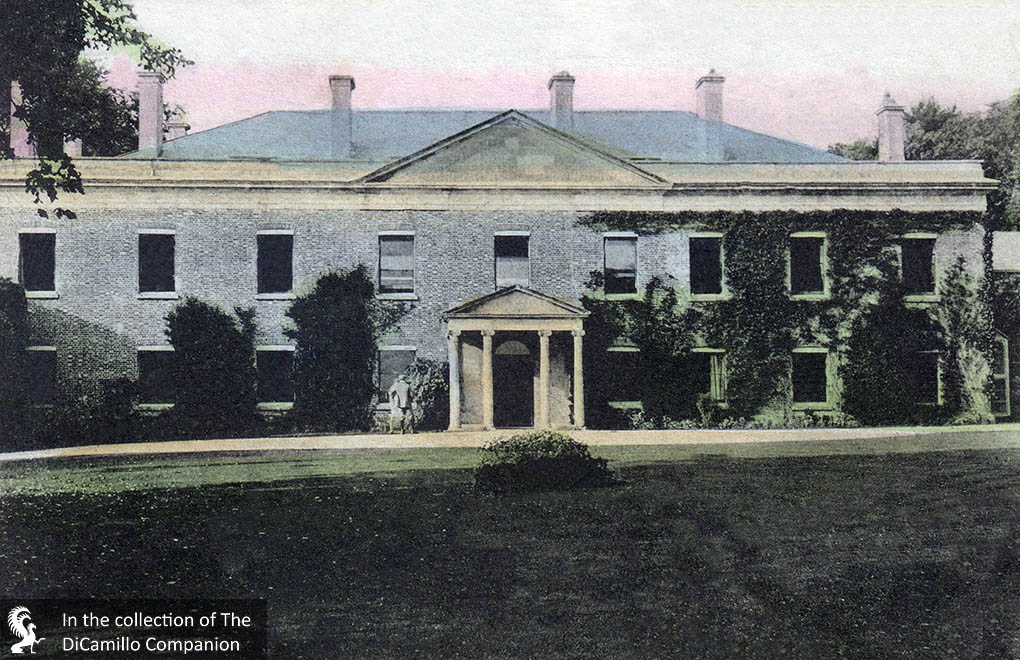 Everleigh Manor (Everley Manor) (Manor House) - DiCamillo